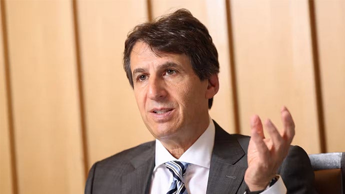 Apollo CEO Says Investors Will Capture More of the Lending MarketApollo ...